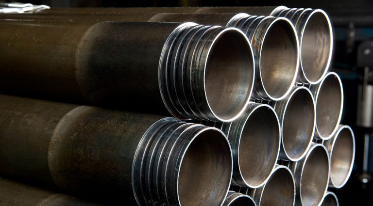 How do oil casings go into the oil wellhead ? - abter steel pipe ...